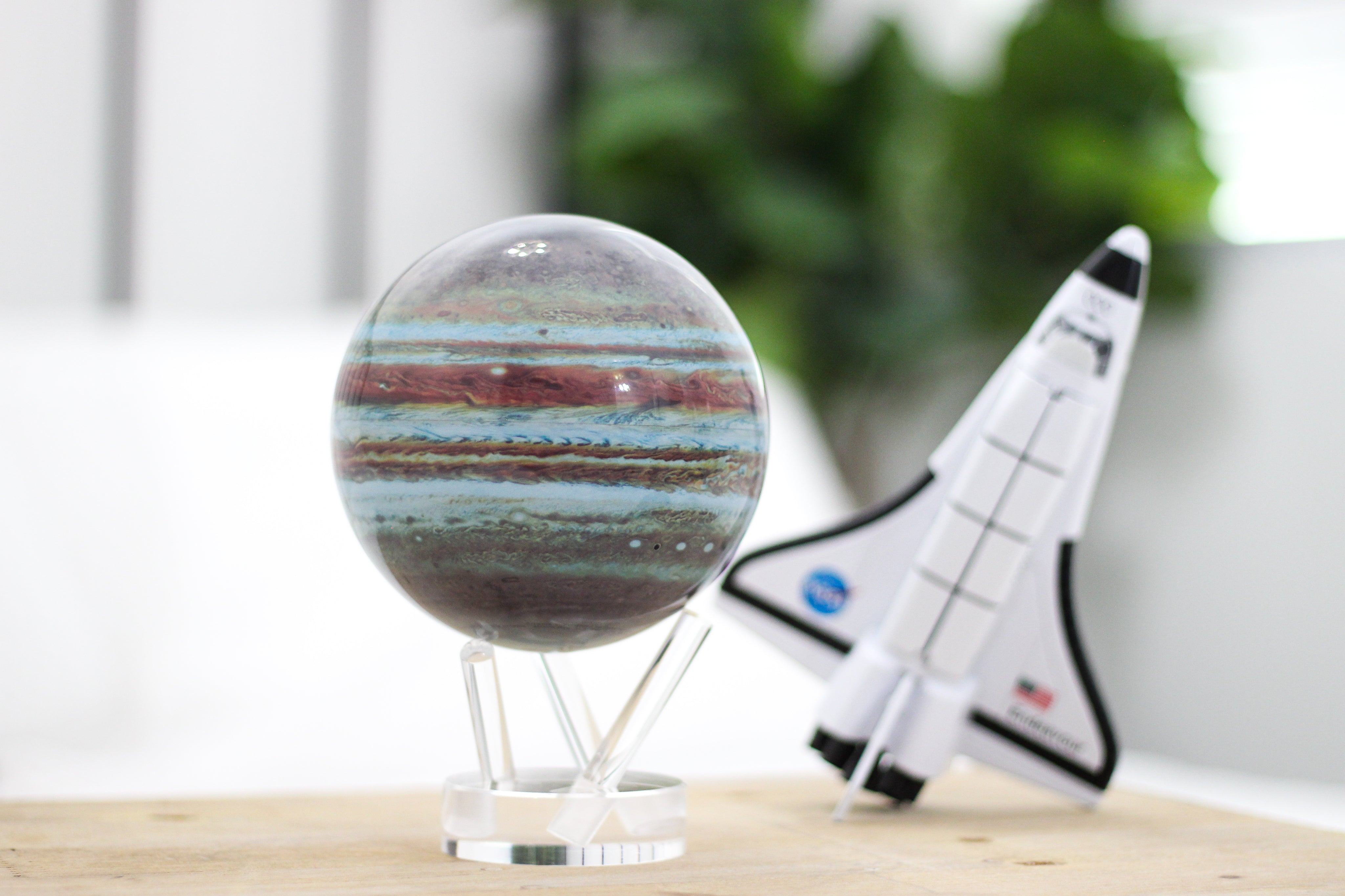 MOVA Globe モバグローブ 光で回る 自転する 不思議な地球儀｜木星 JUPITER｜宇宙｜NASAの画像使用 | 特別なギフト ...